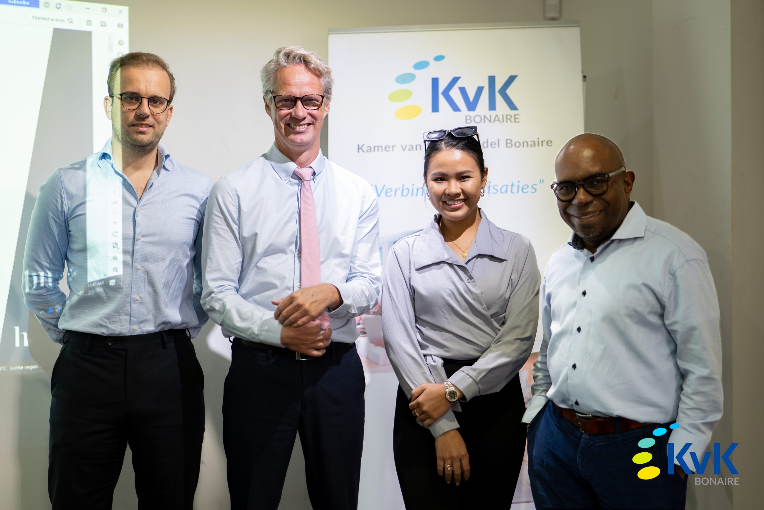 De Kamer van Koophandel organiseert informatiesessie voor Chinese Associatie op Bonaire in ...